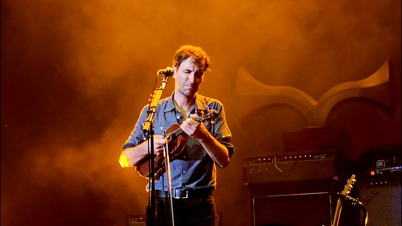 Andrew Bird - Capsized (Ting Pavilion live 2022) - YouTube