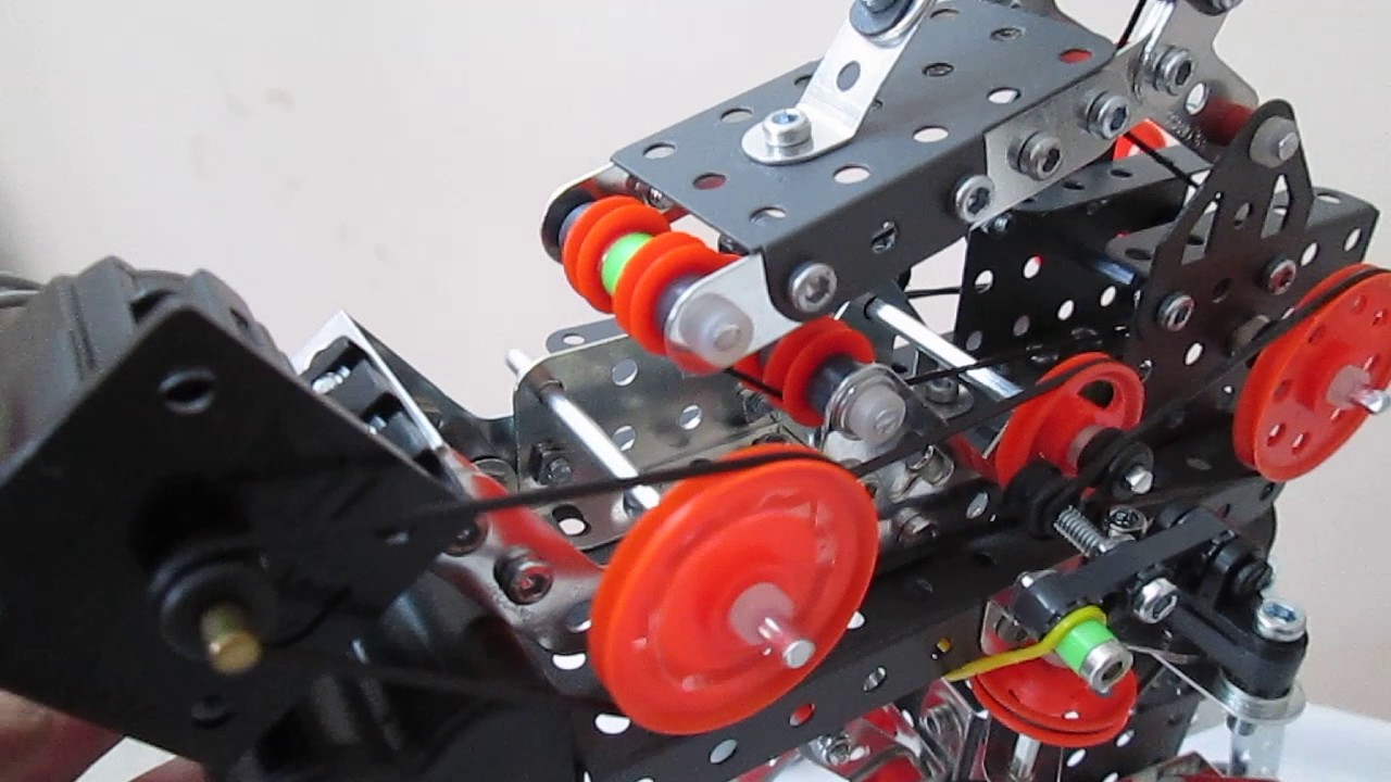Meccano Spider Crane Working - YouTube