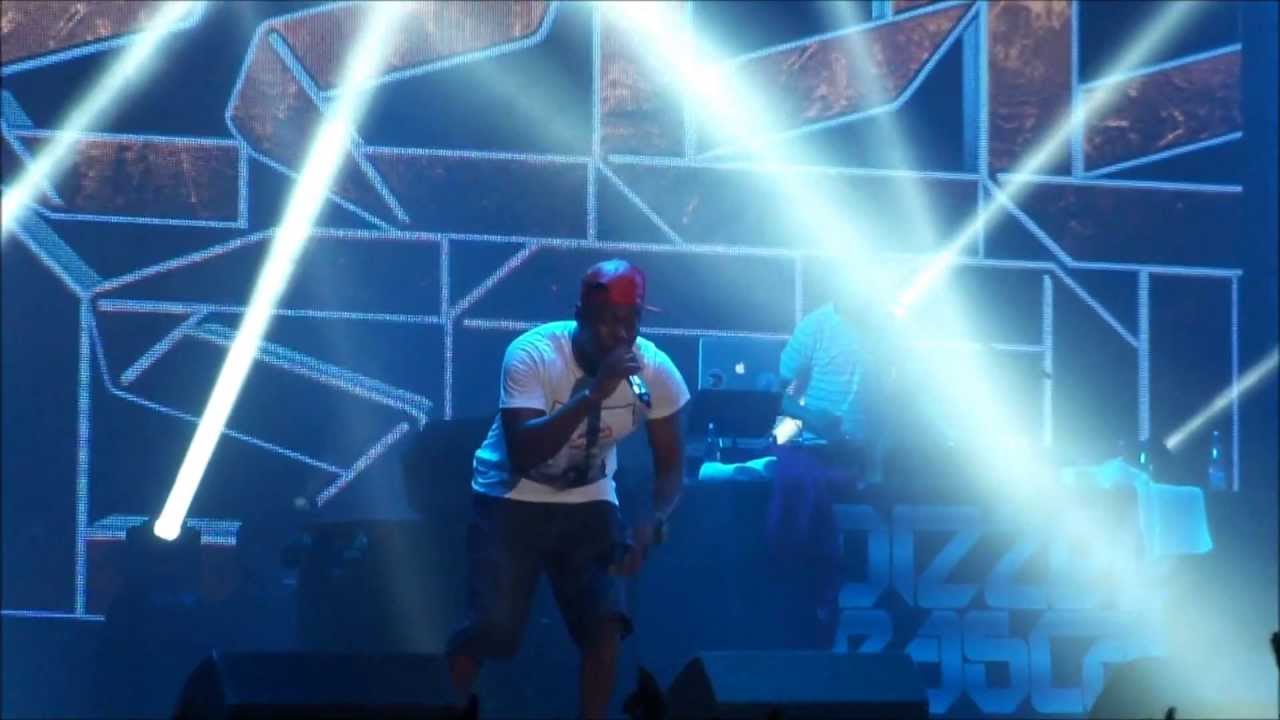 Dizzee Rascal - Bonkers [HD] live 4 7 2013 Rock Werchter Belgium - YouTube