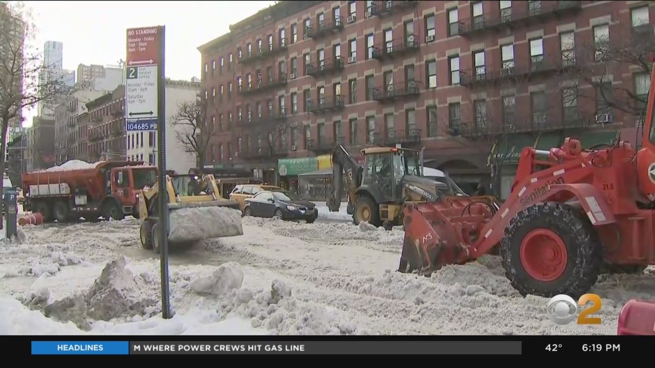 NYC Crews Continue Winter Storm Clean-Up While Prepping For The Next ...