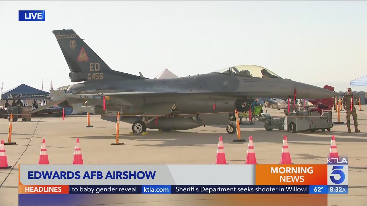 Celebrating 75 years of USAF history with Edwards AFB Airshow - YouTube
