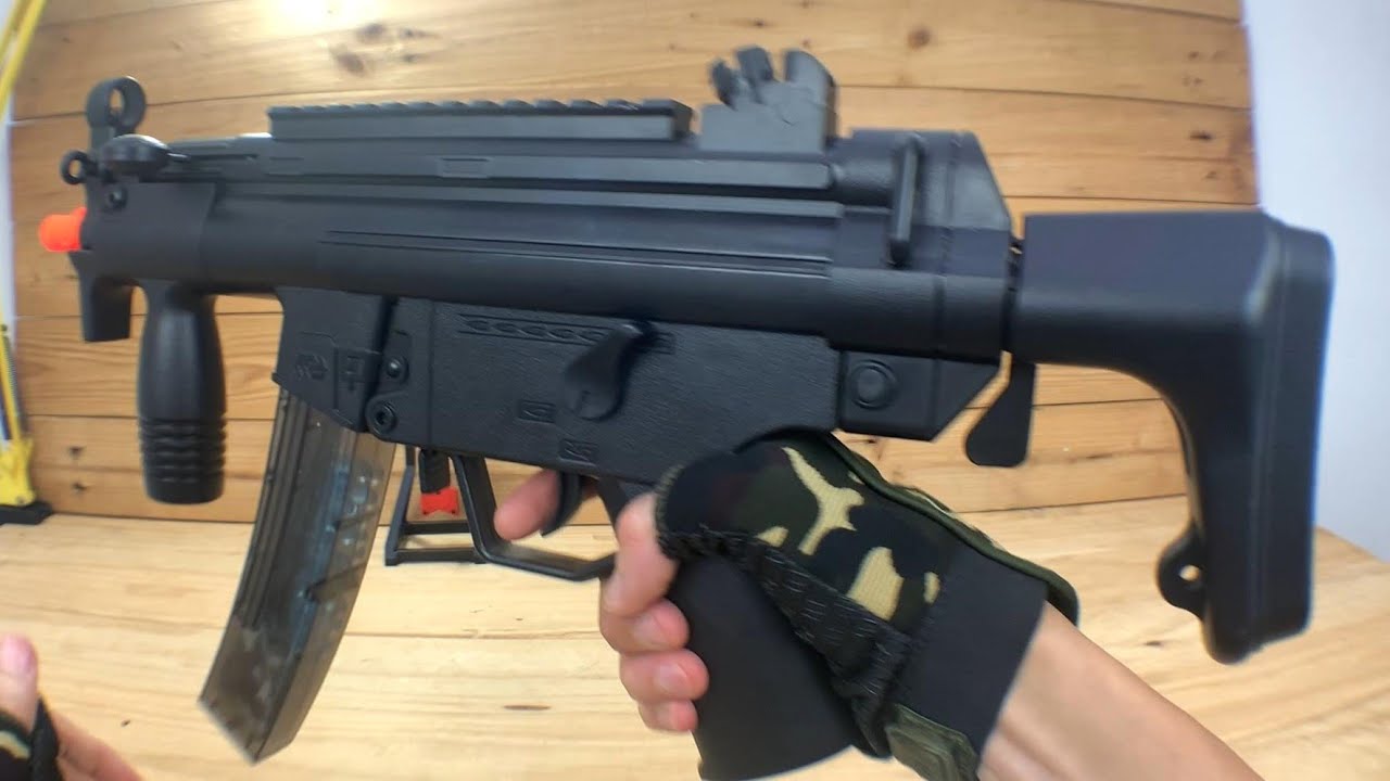 Low cost but nice MP5K realistic toy gun - YouTube