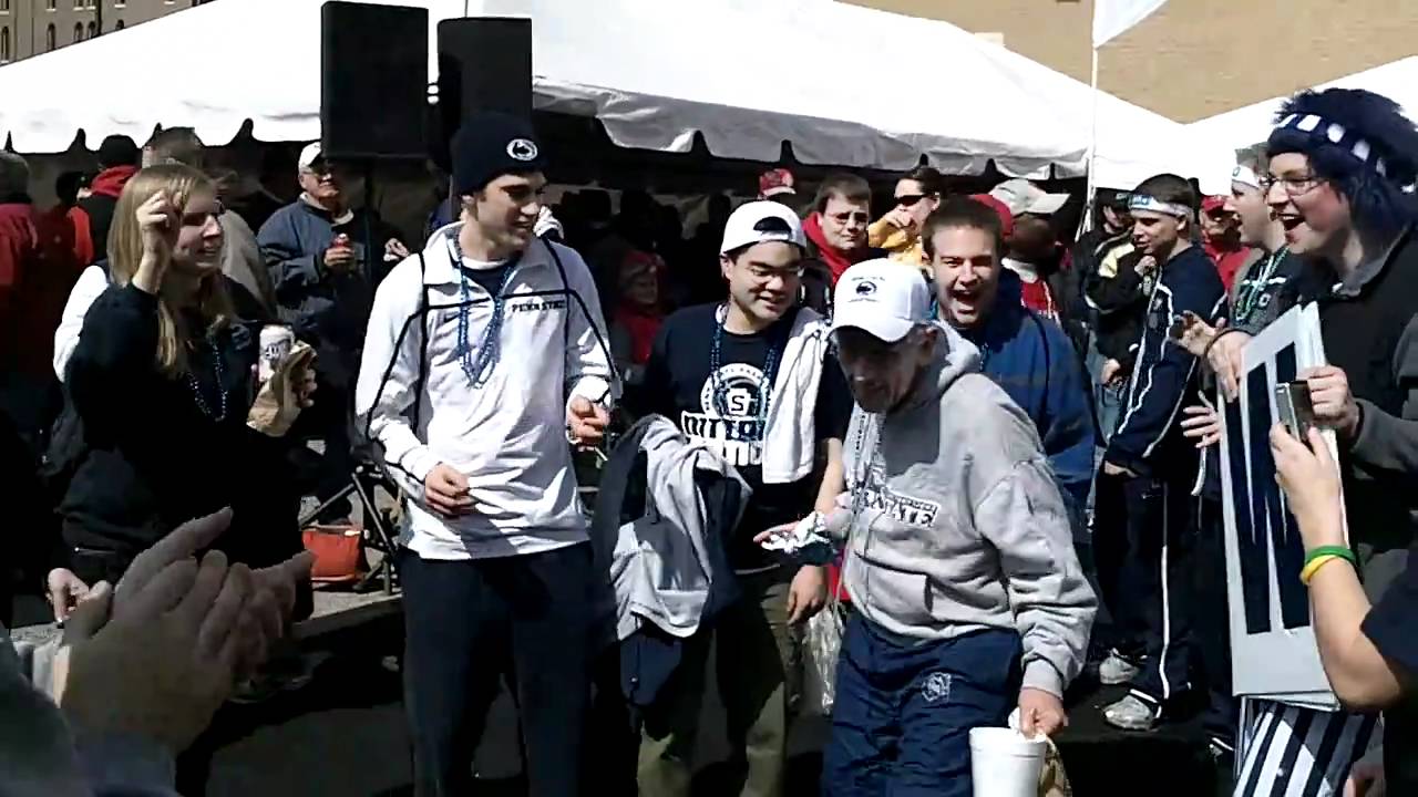 Penn State's "Nittany Nation" Dance Party - YouTube