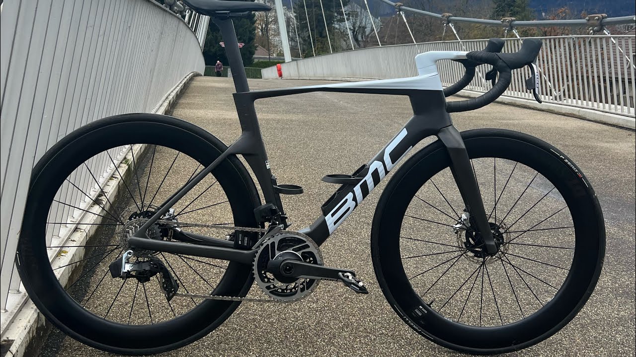 Первый взгляд на BMC Teammachine R01 - YouTube