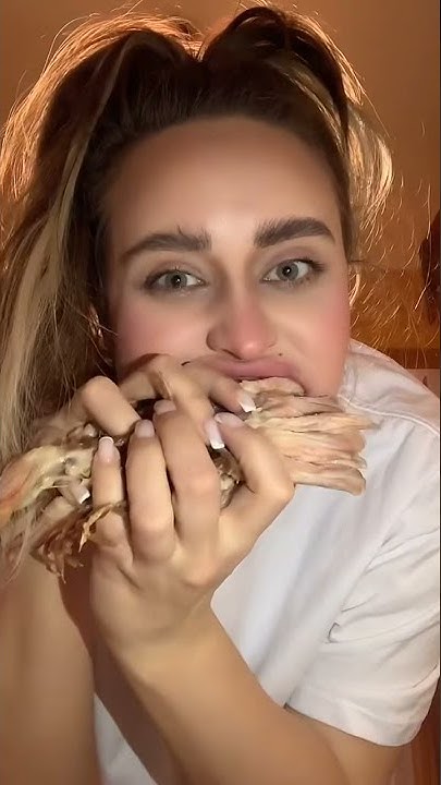СЫРЫЕ УТИНЫЕ ЯЗЫКИ ЕМ ! #asmr #mukbang #мукбангроссия #еда #мукбанг # ...