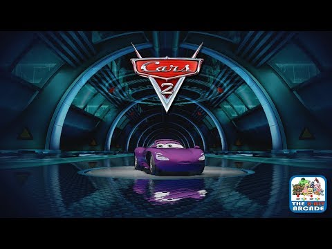 Cars 2: The Video Game - Holly racing in the Streets of Tokyo (Xbox 360/One Gameplay)