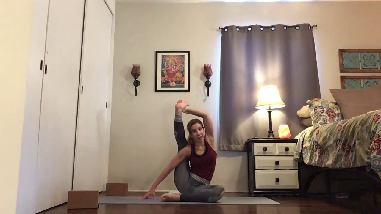 Sundial Pose / Surya Yantrasana - YouTube