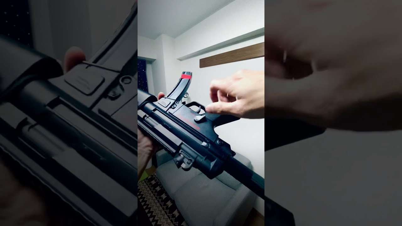 Cursed MP5 reload #Shorts - YouTube