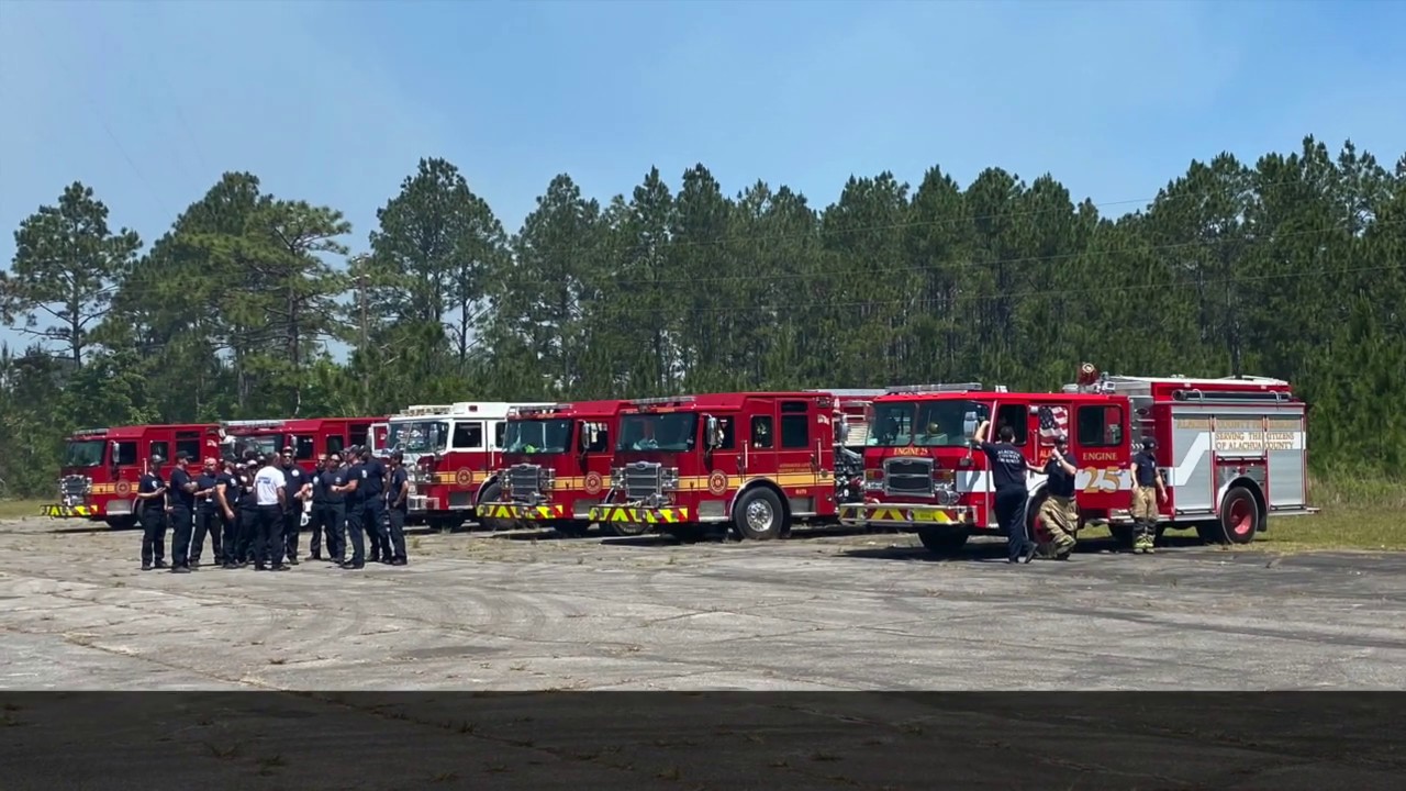 Five Mile Swamp Fire - YouTube