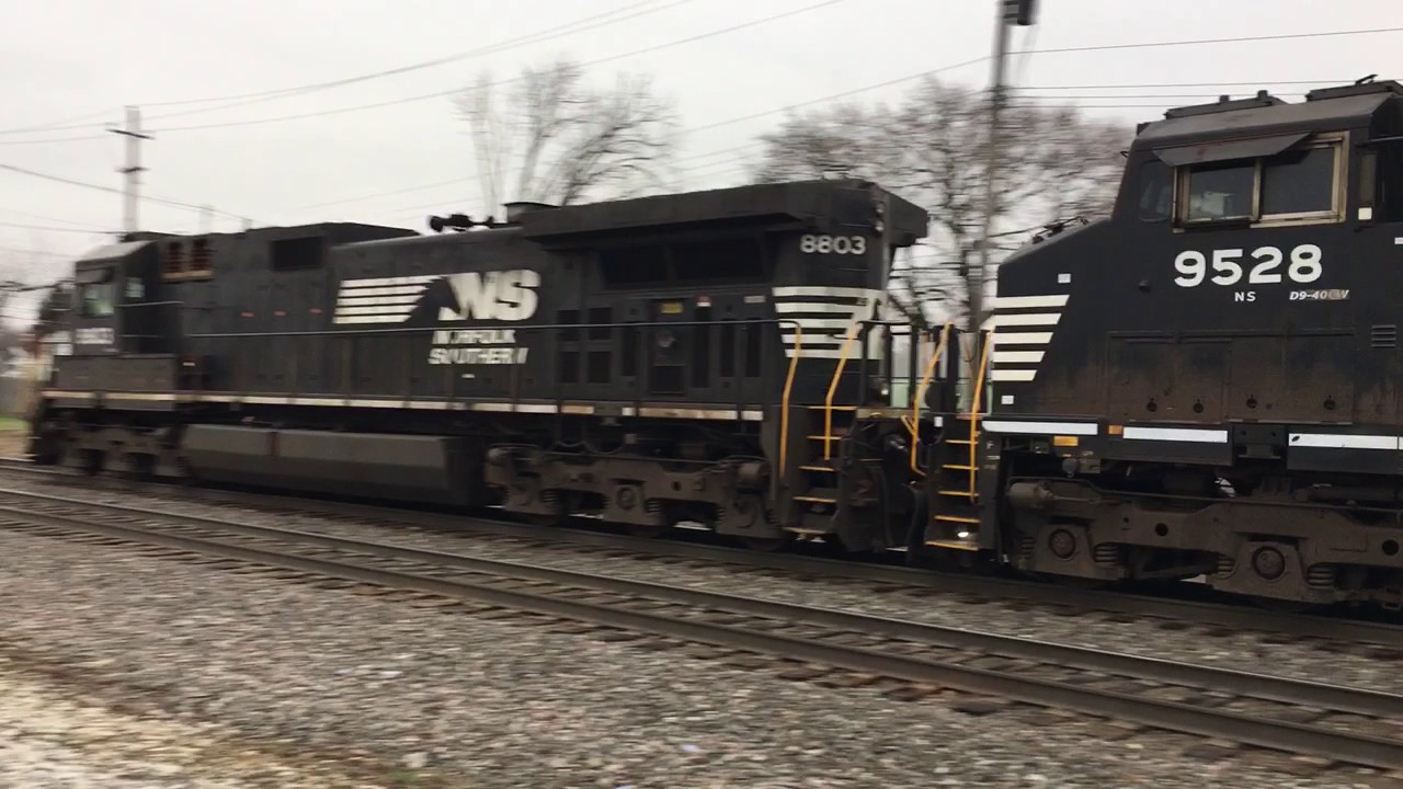 RS5T vs P5. NS 8803 - YouTube