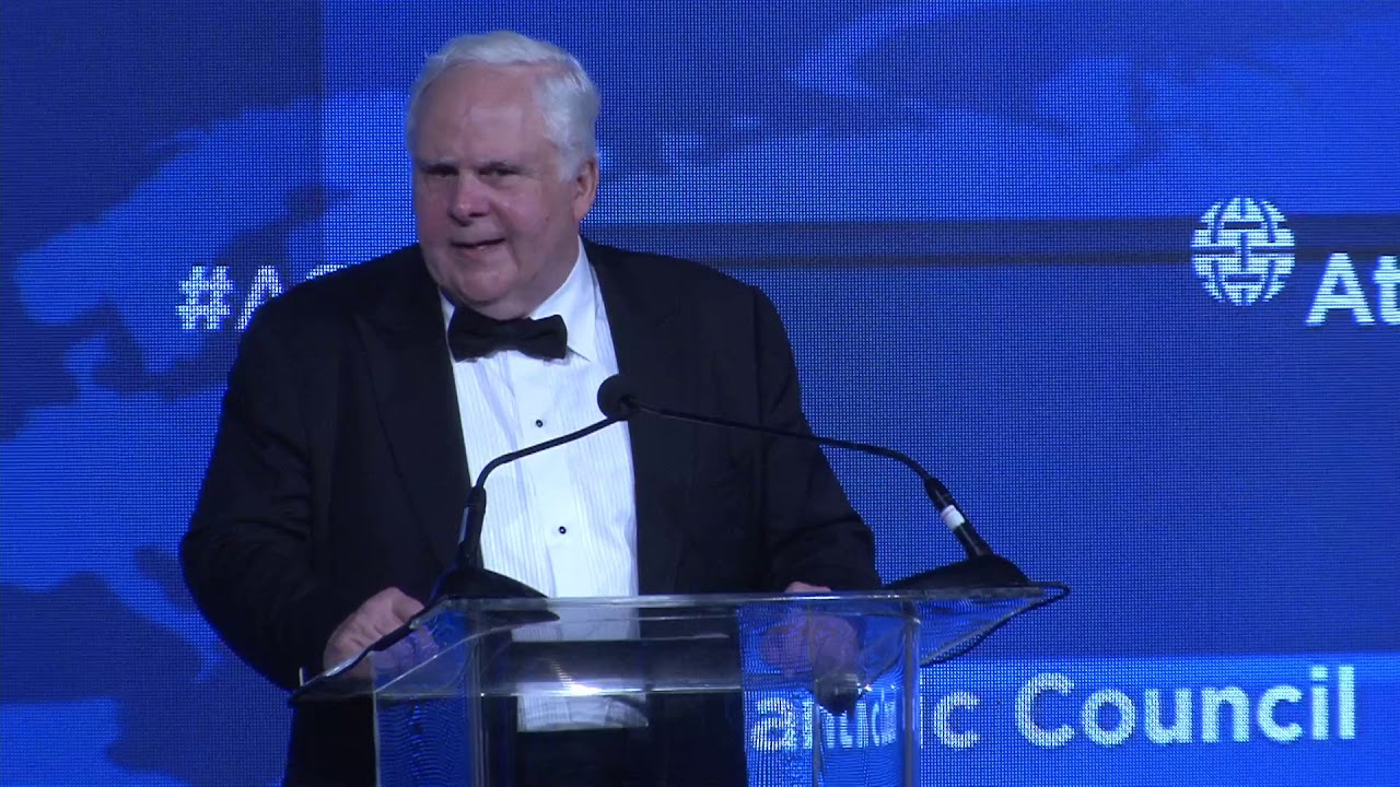 2019 Distinguished Leadership Awards - Frederick W. Smith, CEO of FedEx ...