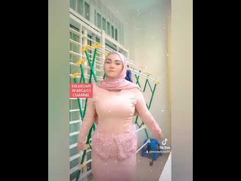 Tante Hilda hijaber cantik style ketat & gunung gede nonjol pemersatu bangsa.