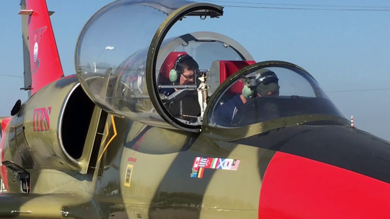 Aero L 39 Albatros engine run - ITPS - YouTube