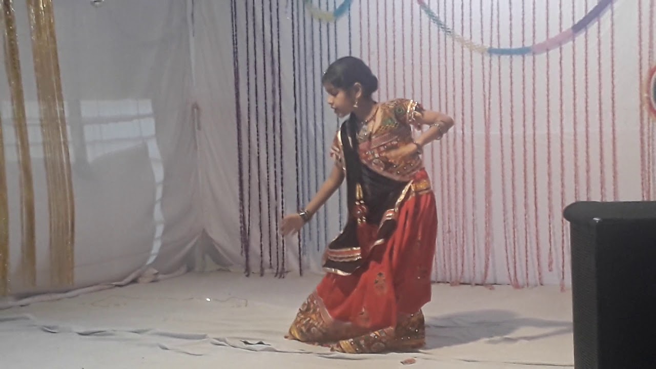 Trisha Satya Dance - YouTube
