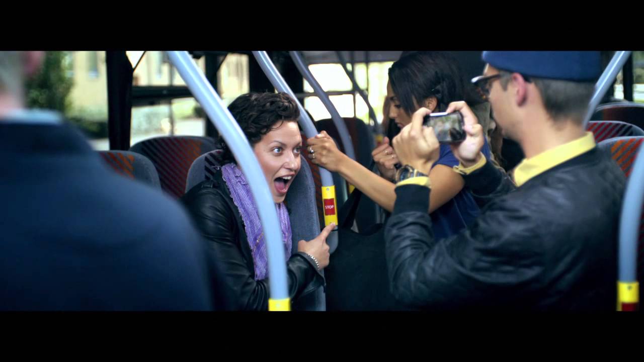 Reklamefilm for Midttrafik: ”Bussen” - YouTube