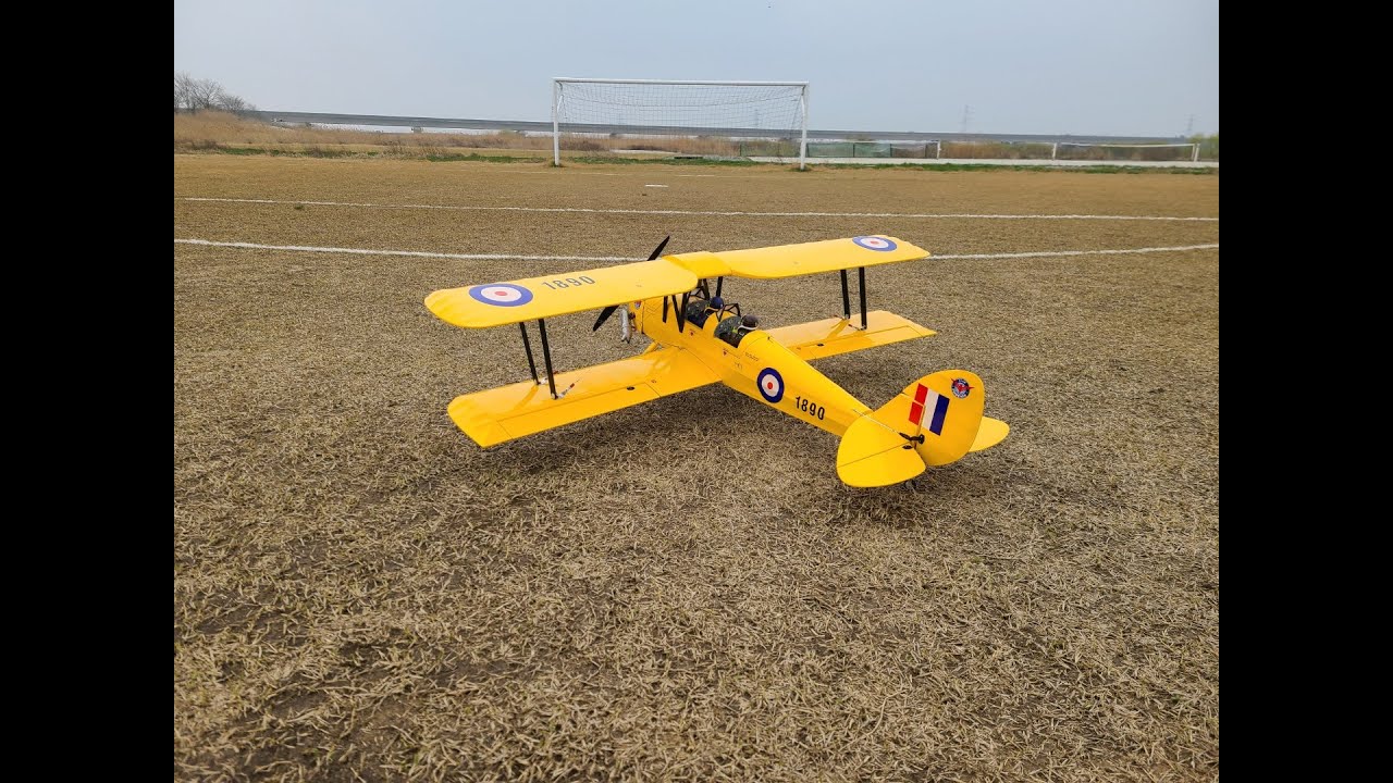 Flight Phoenix TigerMoth 1404mm With OS FS-95V - YouTube