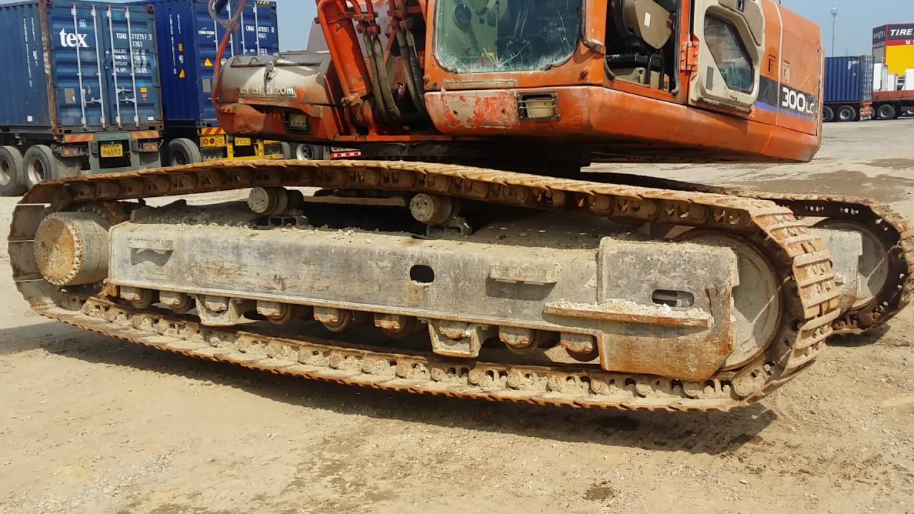 2 - DAEWOO EXCAVATOR SOLAR 300LCV,YEAR:2003 (STOCK:FB1934) - YouTube