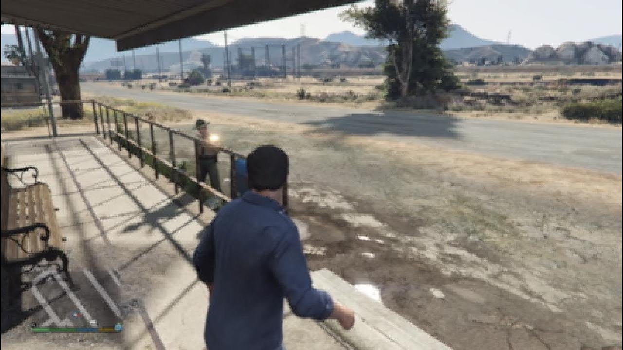 GTA V : police vs NPC - YouTube
