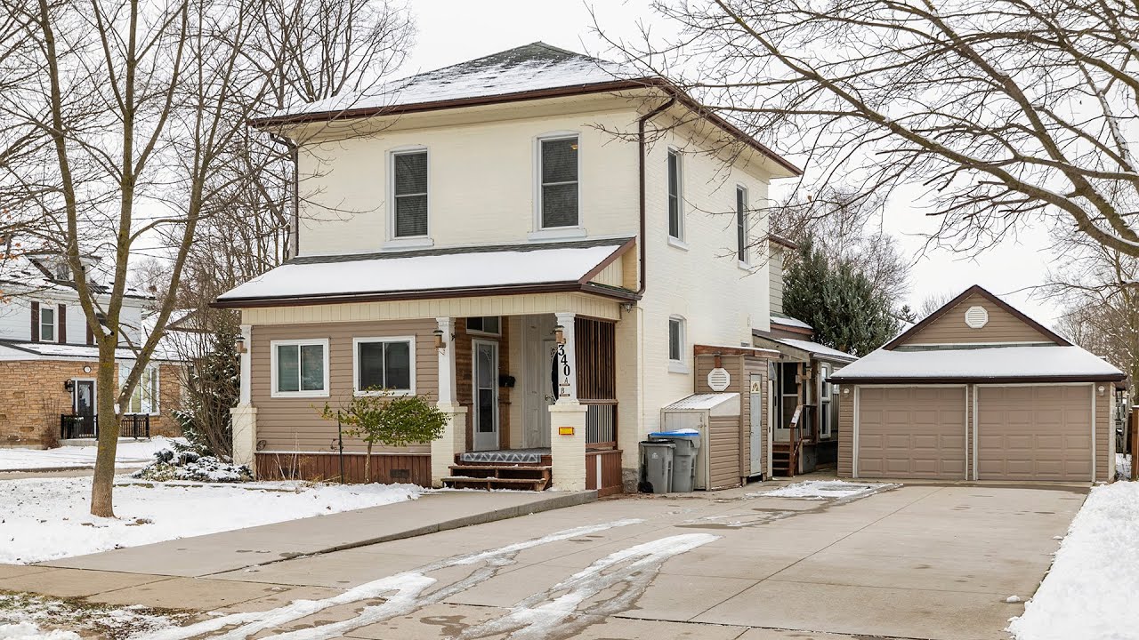 340 Elma St E, Listowel - YouTube