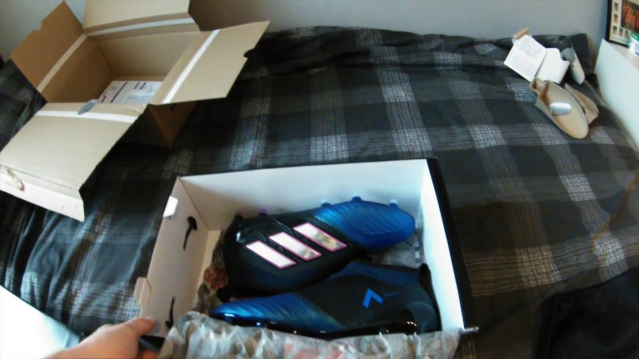 ACE 17+ PURE CONTROL FOOTBALL BOOTS UNBOXING - YouTube
