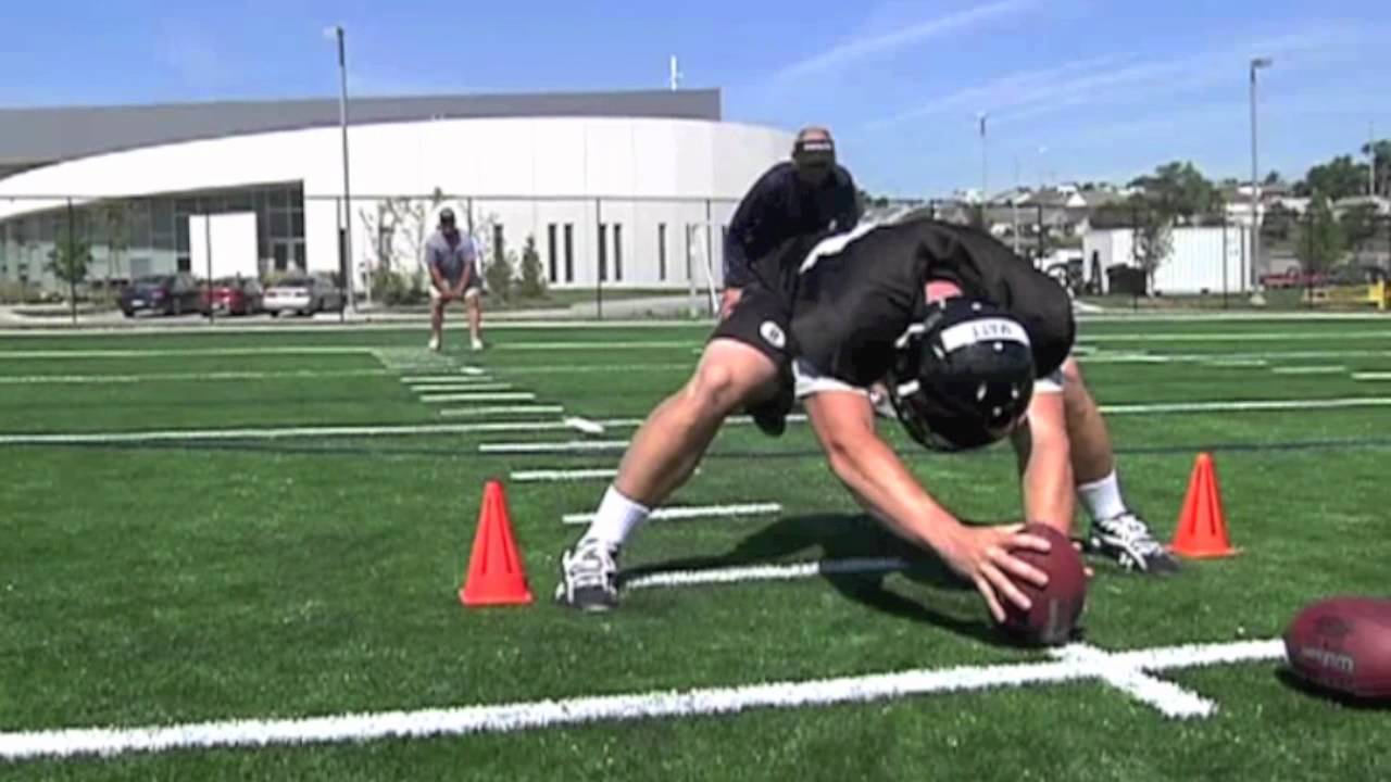 Matt Overton UFL long snapping 2011 - YouTube