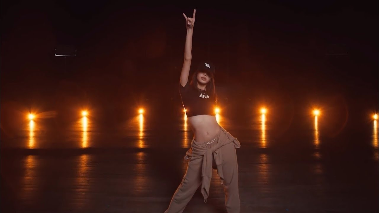 LISA - 'ROCKSTAR' Dance Practice Mirrored - YouTube Music