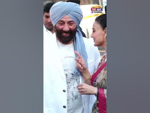 SUNNY DEOL AND AMEESHA PATEL PROMOTING THEIR UPCOMING FILM GADAR 2 ON THE FINALE OF BIGG BOSS ...