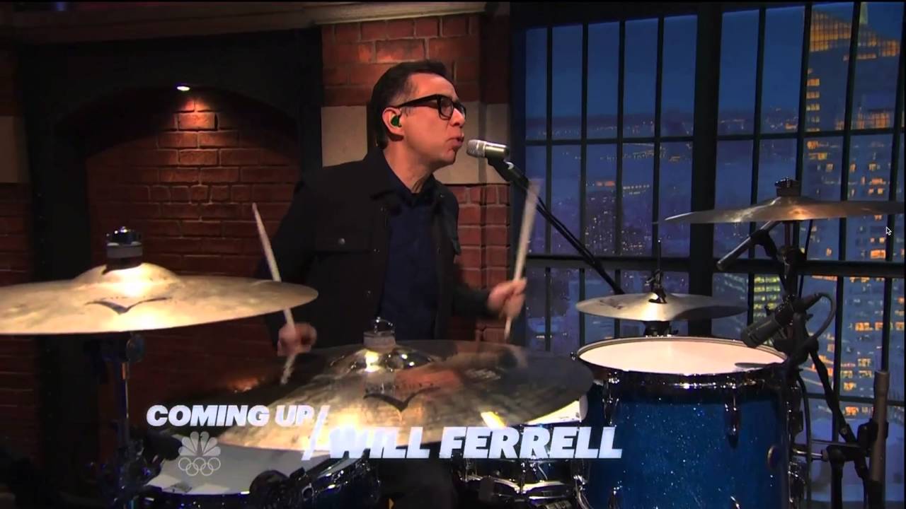 Fred Armisen and the 8G band covering DIIV’s “Under the Sun” on Late ...