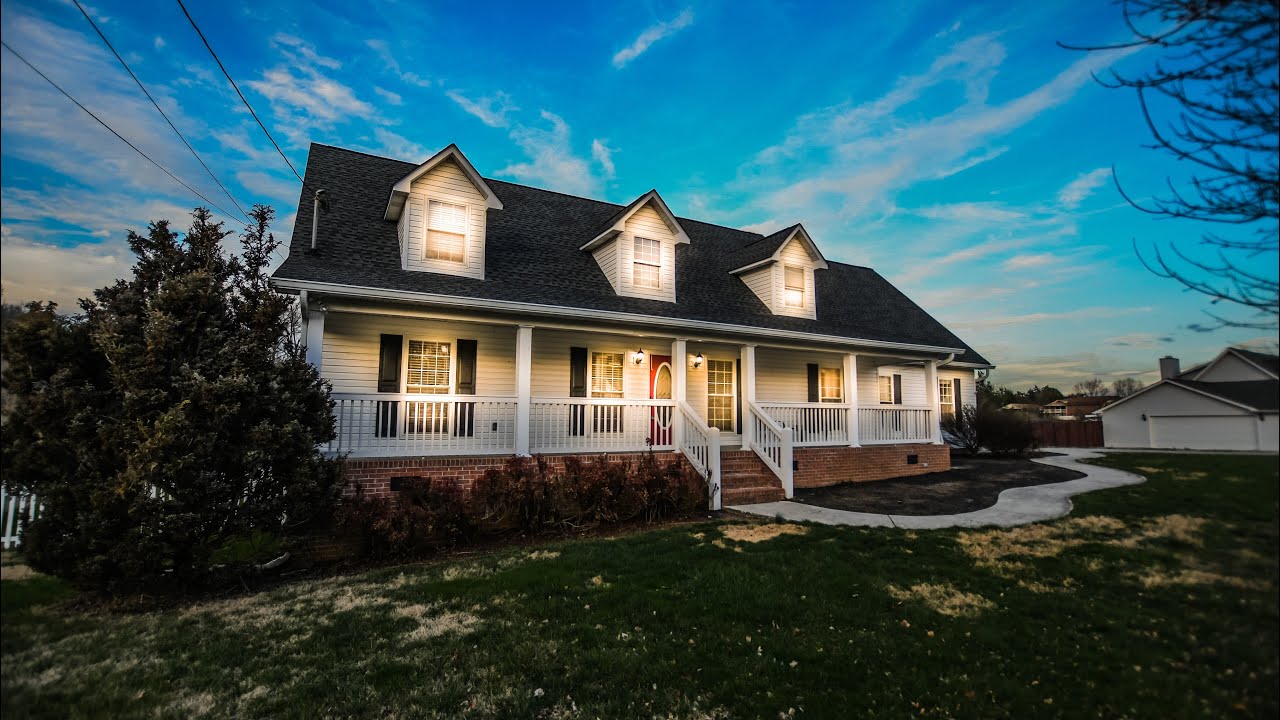 8004 Campbells Point Rd. Corryton, TN 37721 - YouTube
