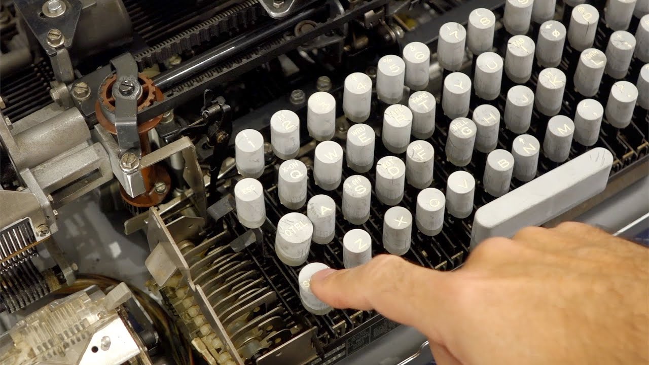 Teletype ASR 33 Part 5: Working on the Keyboards - YouTube