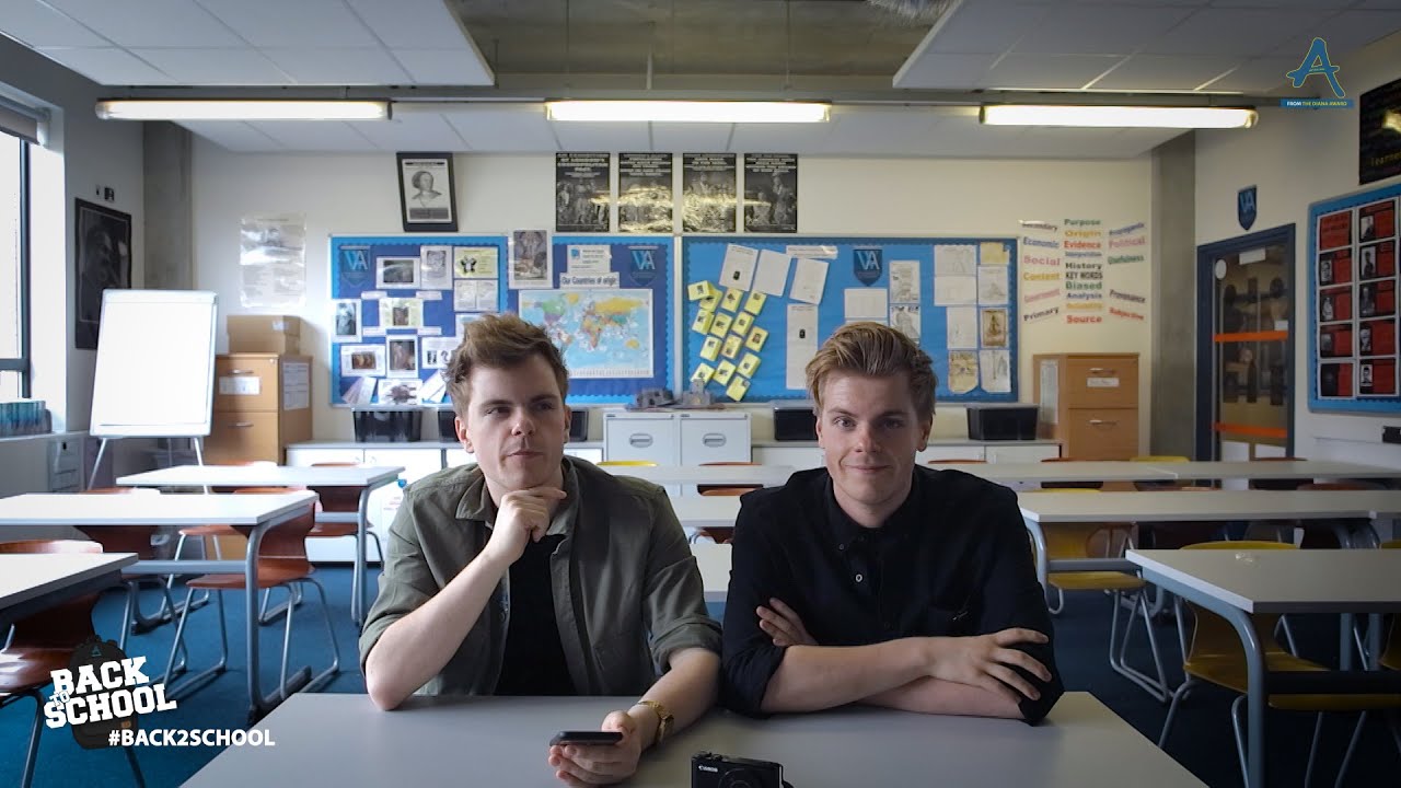 Niki and Sammy Back To School Bullying - YouTube