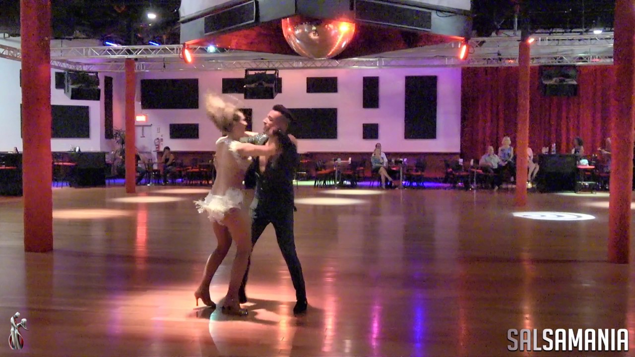 Bianca & Steve Pro-Am - École de Danse Fuego Latino @ Salsamania - YouTube