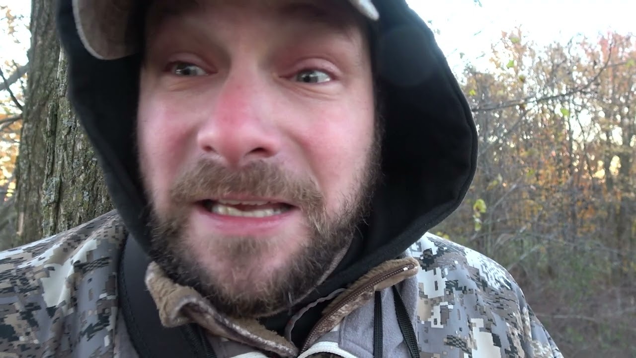 MONSTER MICHIGAN BUCK - YouTube
