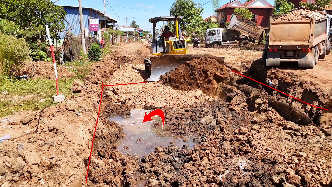 Great Action!! Processing of building 1st road base using strong ...