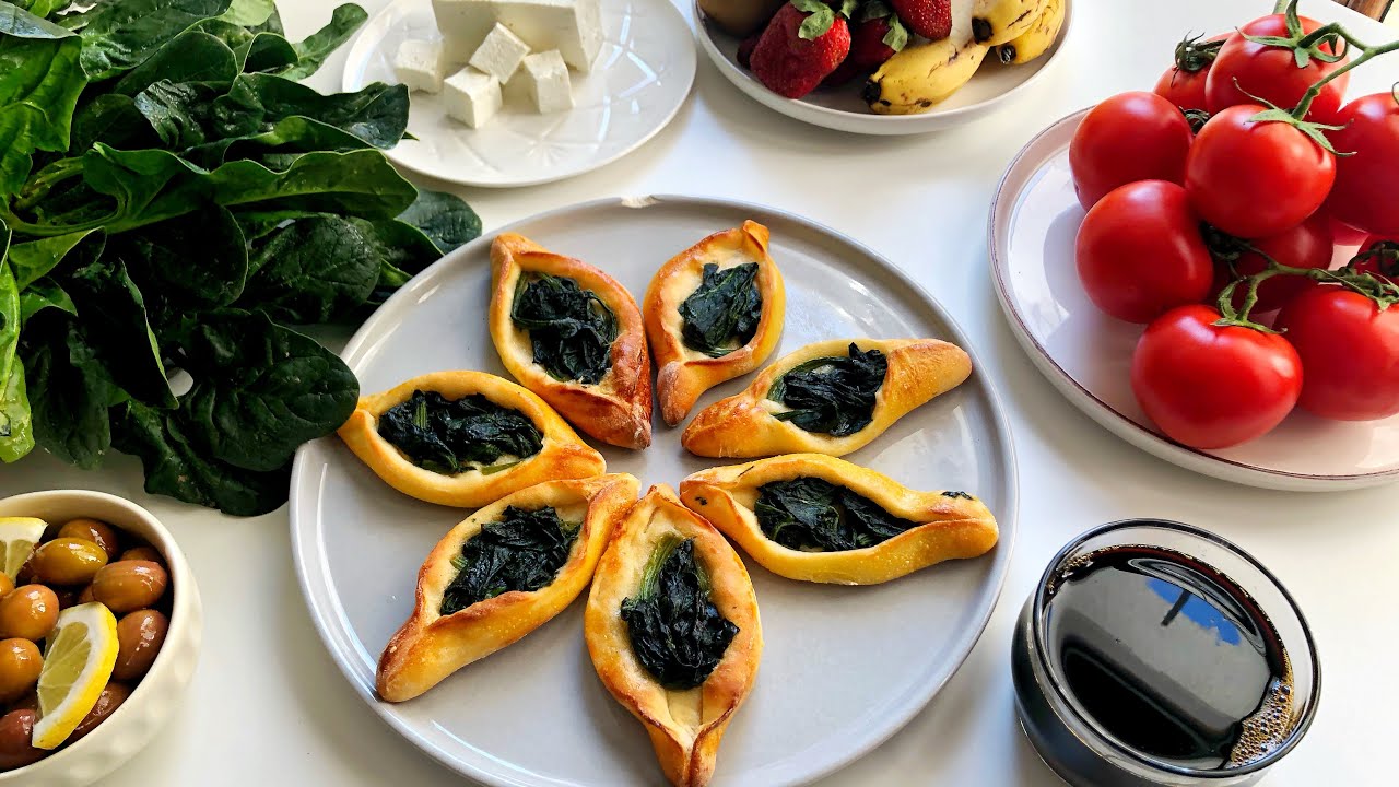 Evde Kolay Mini Ispanaklı Pide Yapımı (DIŞI GEVREK İÇİ YUMUŞACIK ...