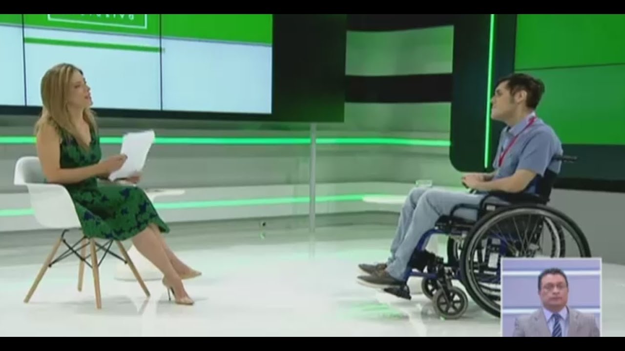 Conciencia Inclusiva: La historia del youtuber Mauricio Riffo - YouTube