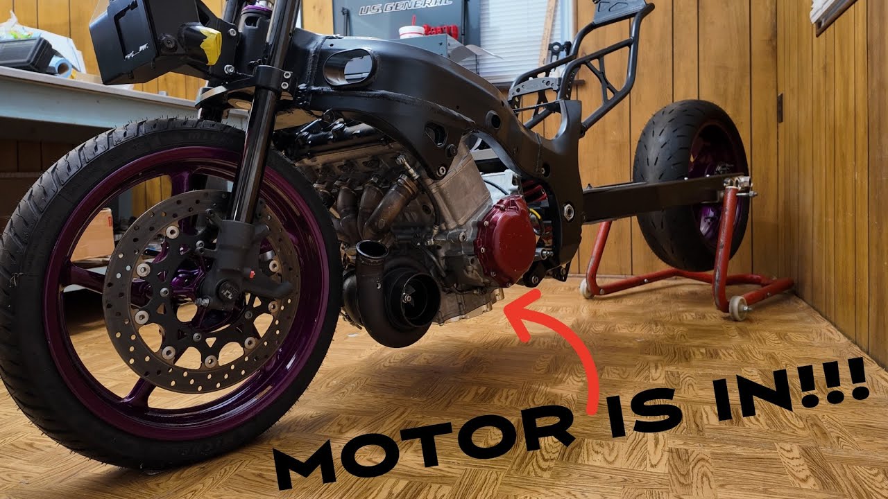 Installing My Turbo Hayabusa Motor - YouTube