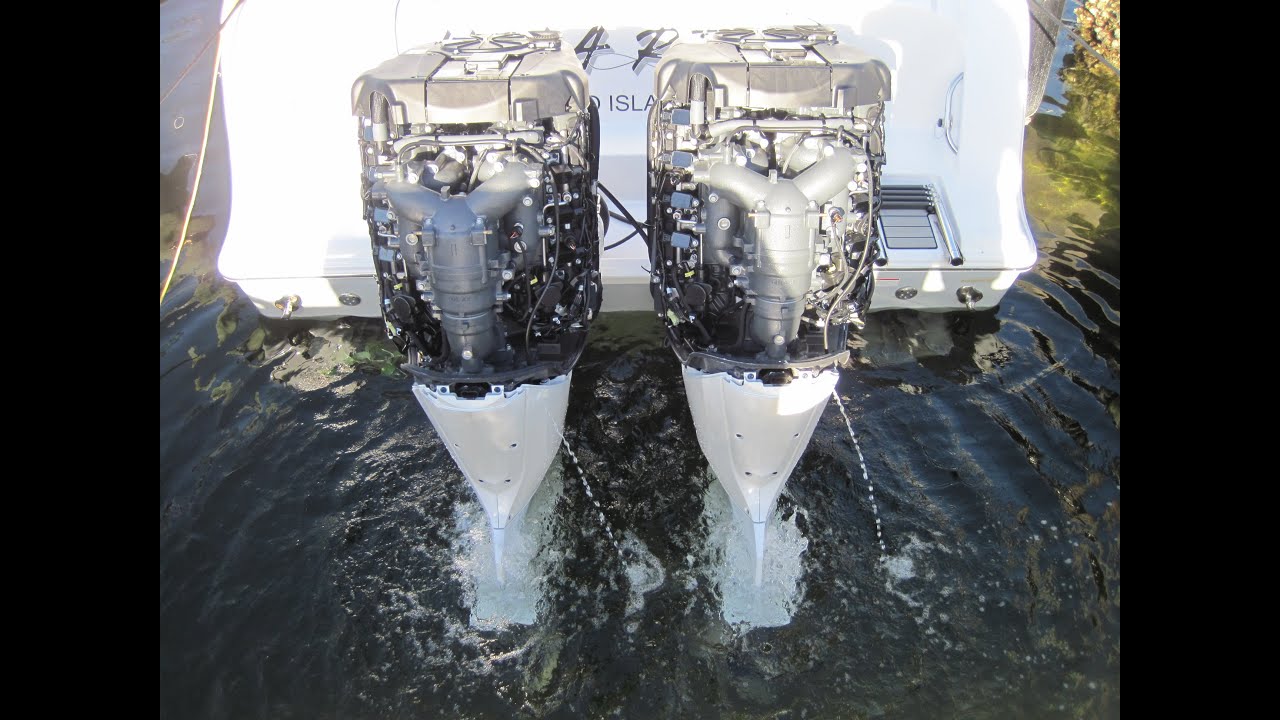 Outboard Engine Survey of Twin Yamaha 425 XTO Offshore Outboard Engines ...