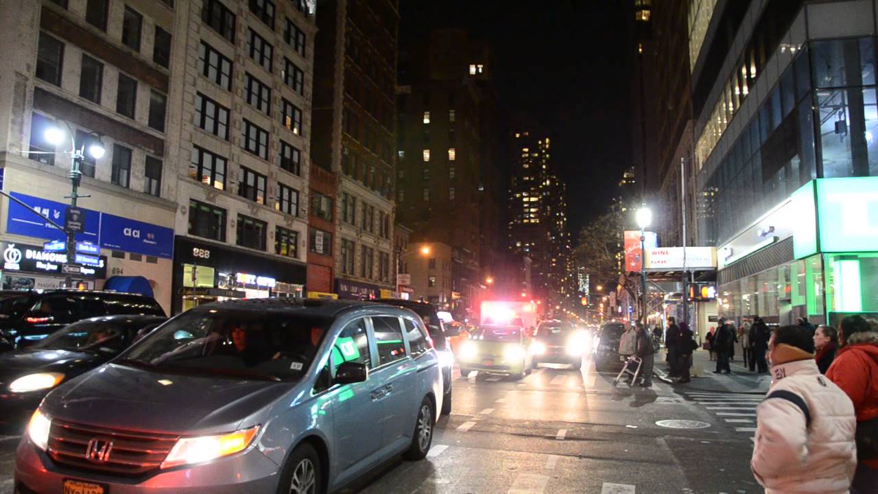 FDNY EMS Code 3 Through Broadway YouTube fdny-ems-code-3-through-broadway-youtube