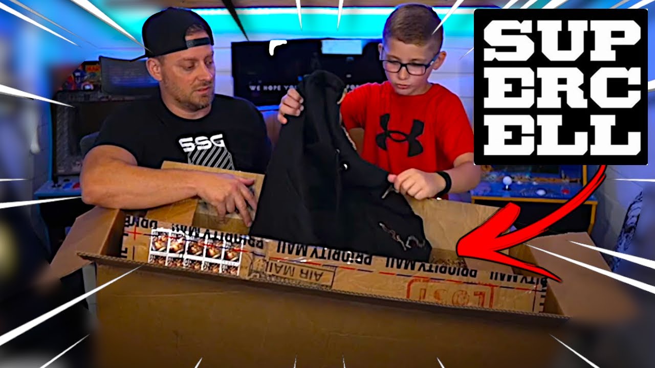 Supercell sent me this secret box - YouTube