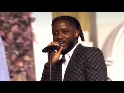Running To You – Chike ft. Simi (Live Performance in Abuja) - YouTube