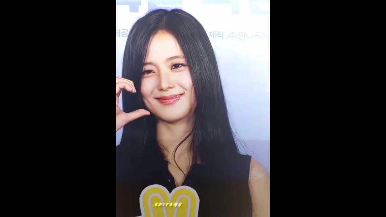 blackpink jisoo 🙃 - YouTube