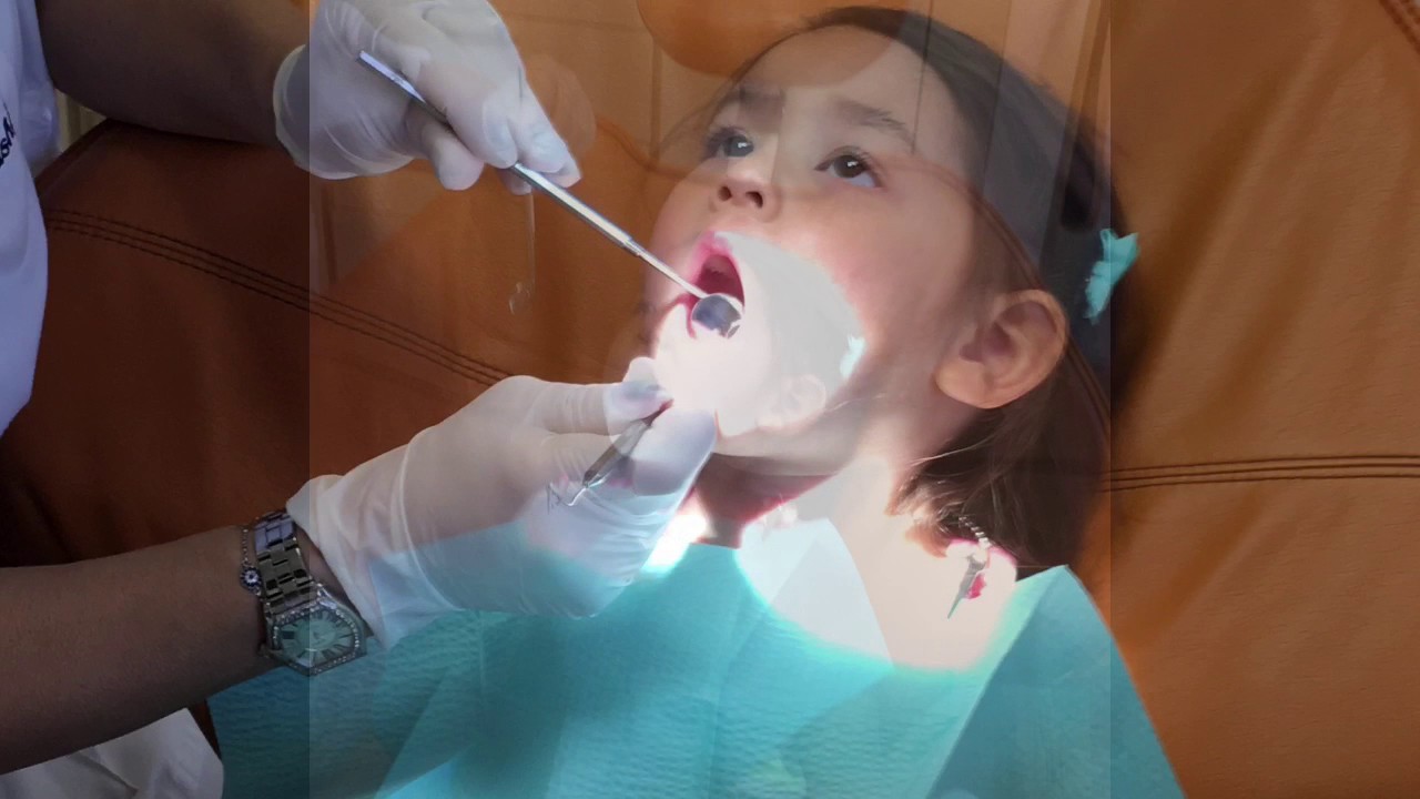 Ava's First Dental Visit - YouTube