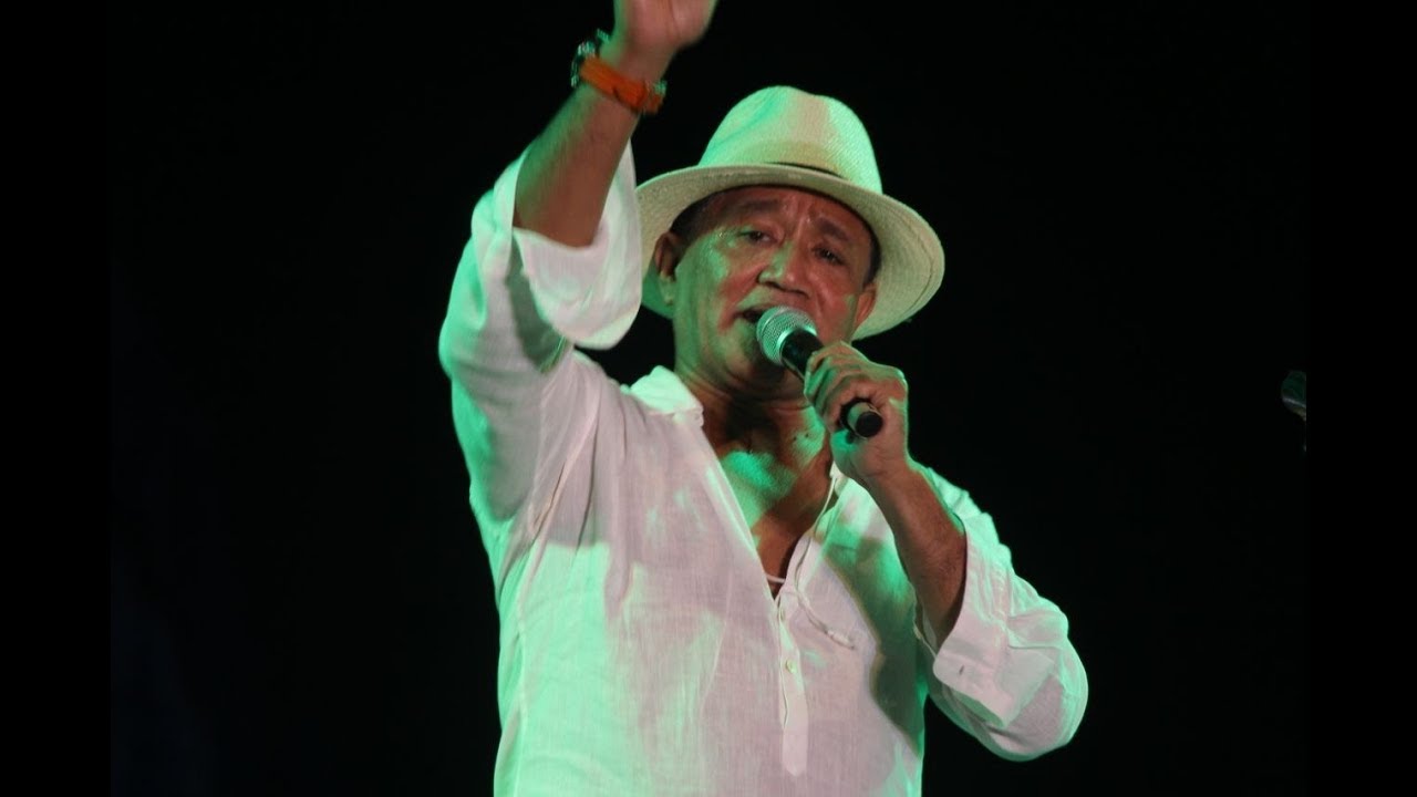 Andre Hehanusa - Karena Kutau Engkau Begitu (Live at Prambanan Jazz ...