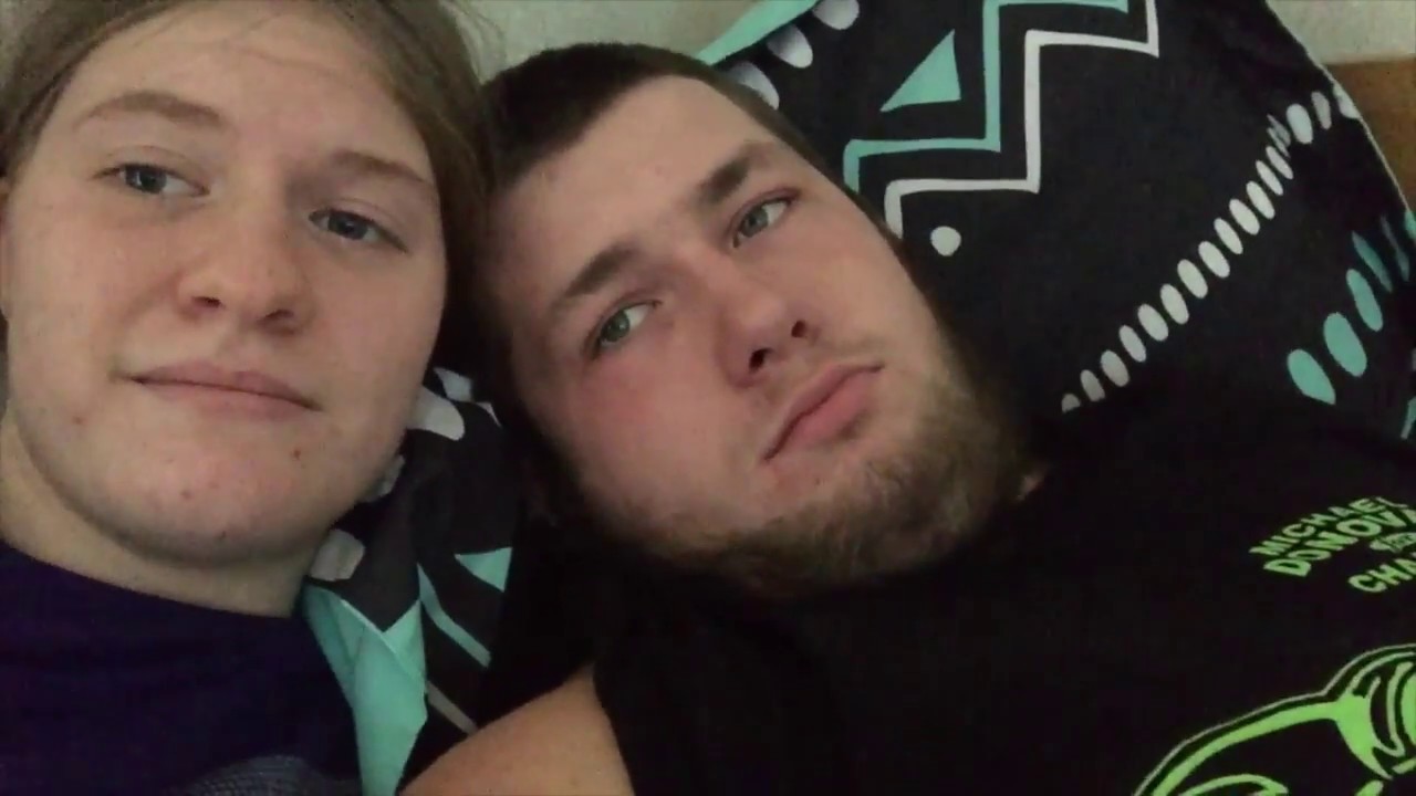 LAY BACK DAY!! - YouTube