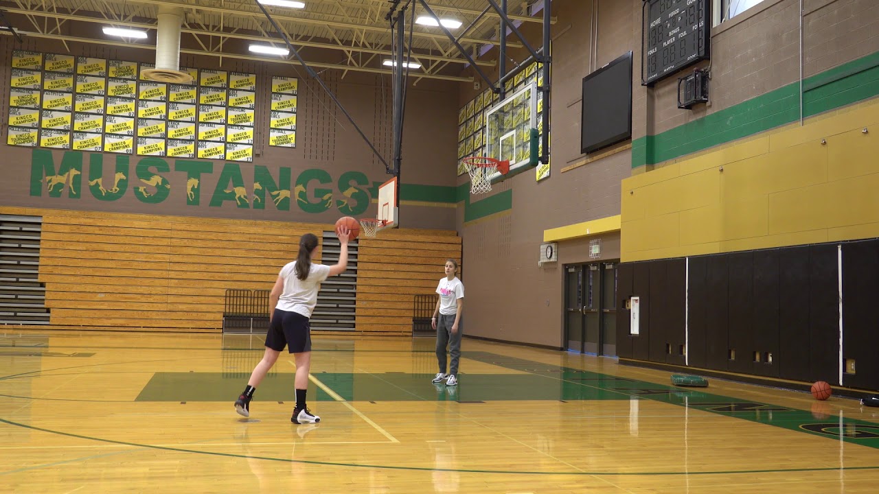 11 Year Old Girl Hooper Makes 34 of 42 Shots - YouTube