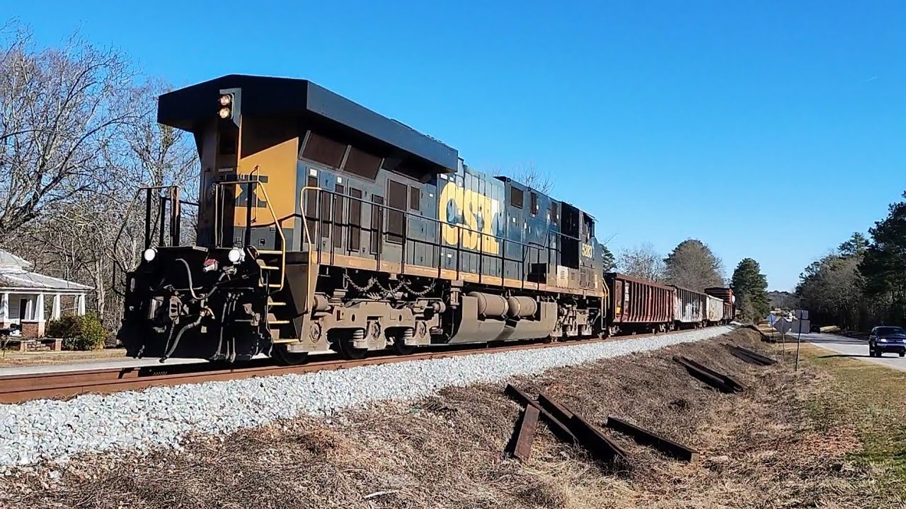 CSXT 5283 Leads Northbound MofW Train On The CN&L Subdivision At Little ...