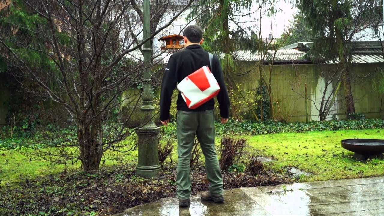 Better strap shortening system for Freitag - YouTube