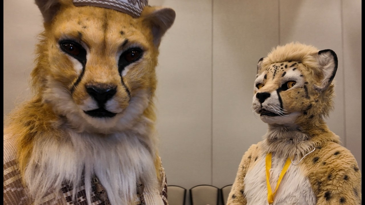 Poaching Realistic Furries at FWA; Fursuit Mingle Photo and More | 2025 ...