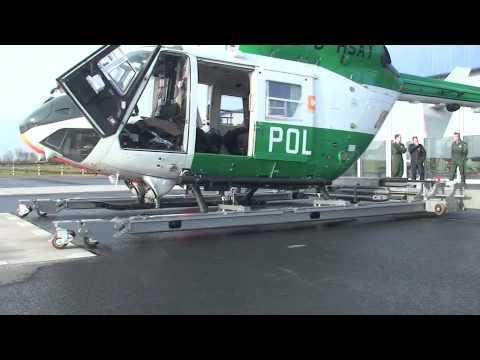 HELIMO III Eurocopter BK117 outside engaging - - YouTube